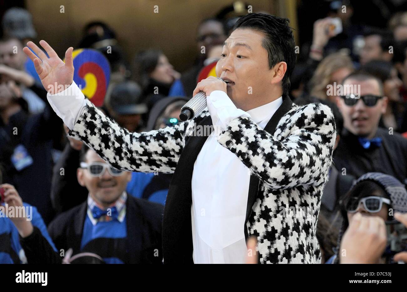 New York, USA. 3rd May 2013. Psy on stage for NBC Today Show Toyota ...