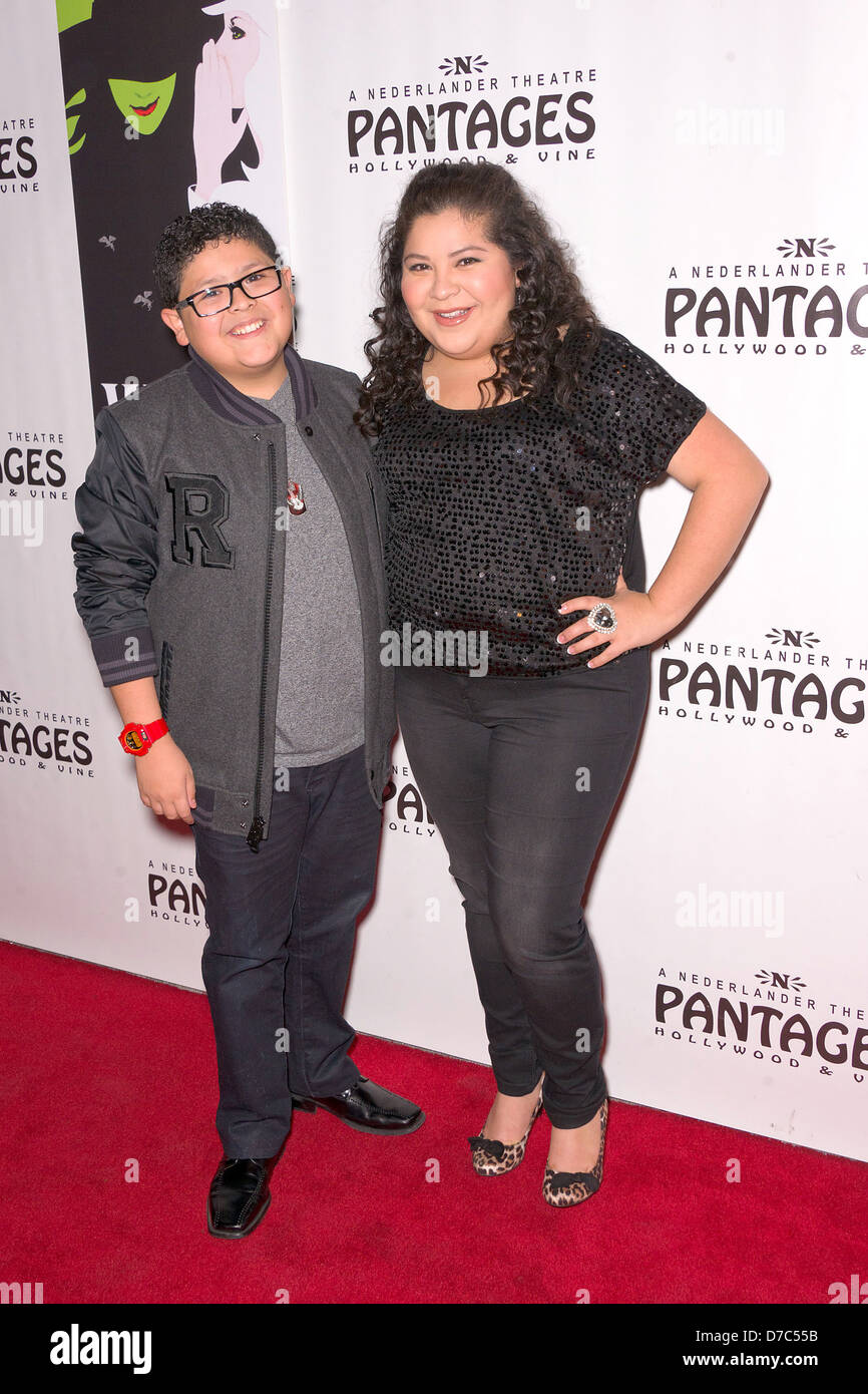 Rico rodriguez and raini rodriguez hi-res stock photography and images ...