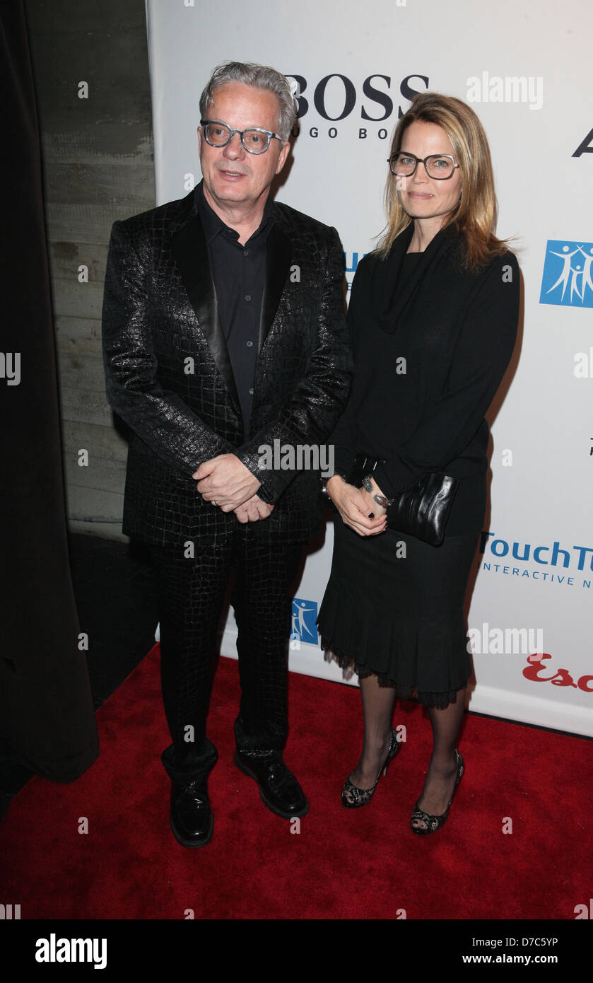 Devo member Mark Mothersbaugh, Anita Mothersbaugh Songs of Hope VII at ...