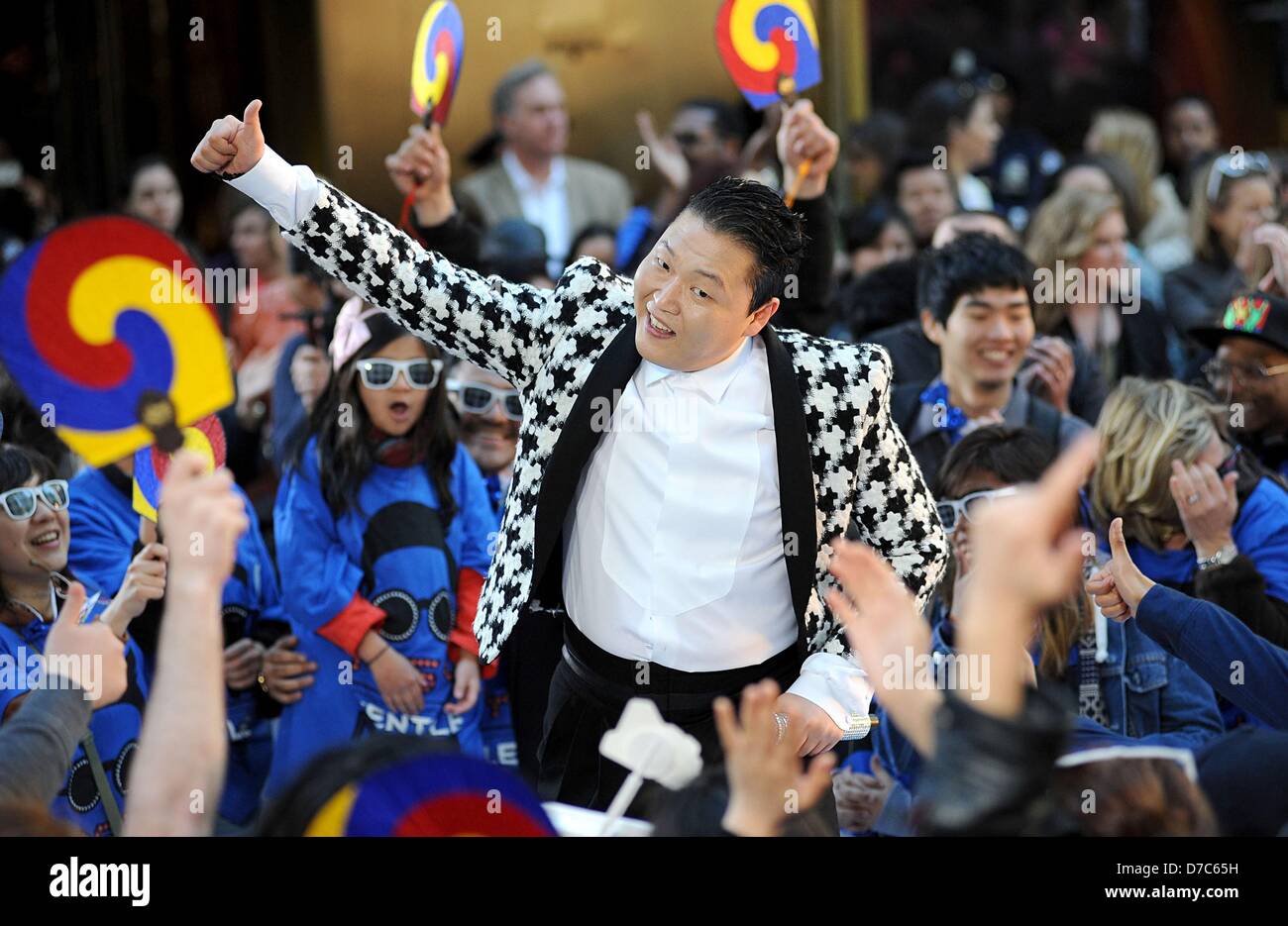 New York, USA. 3rd May 2013. Psy on stage for NBC Today Show Toyota ...