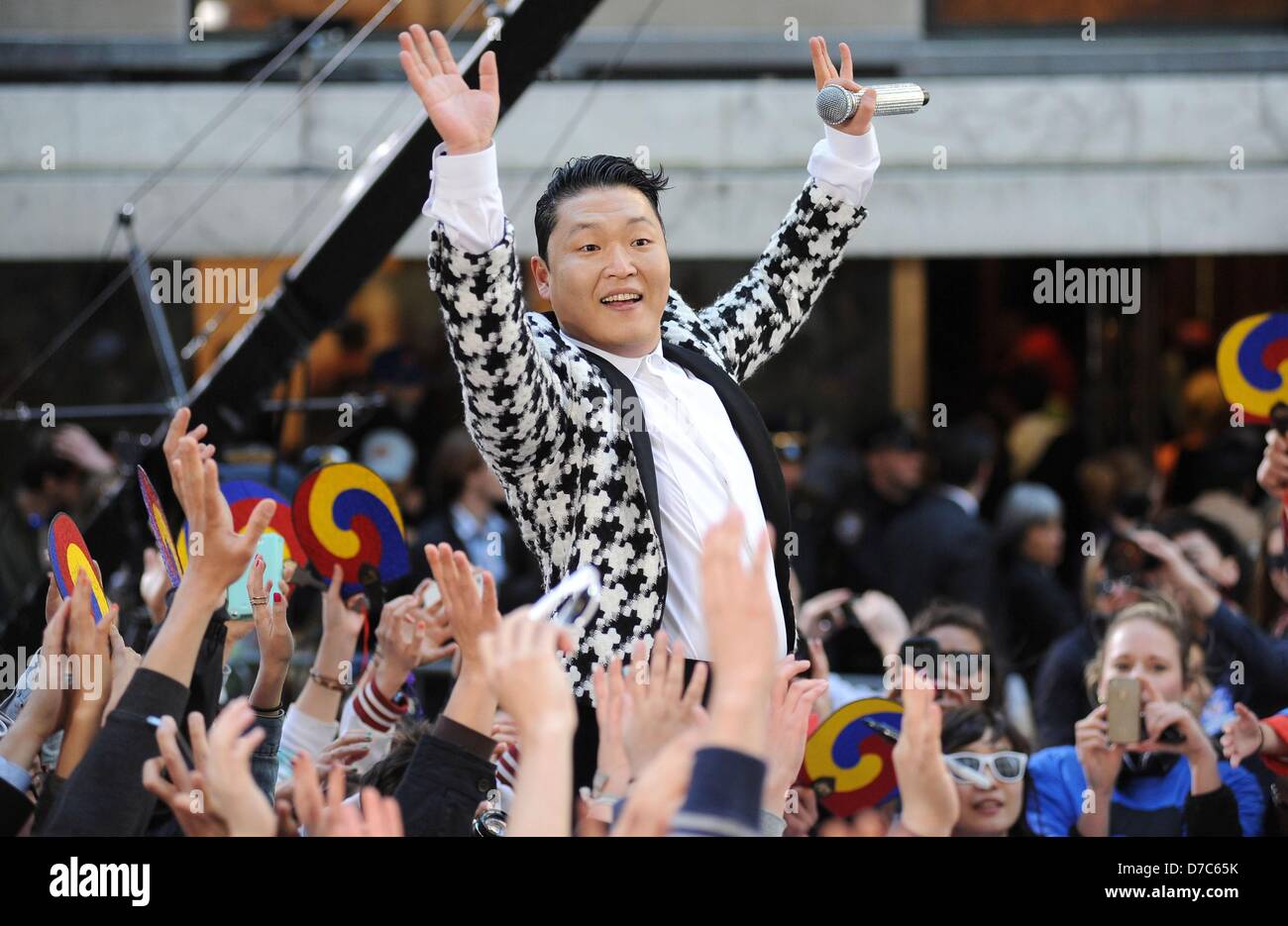 New York, USA. 3rd May 2013. Psy on stage for NBC Today Show Toyota ...