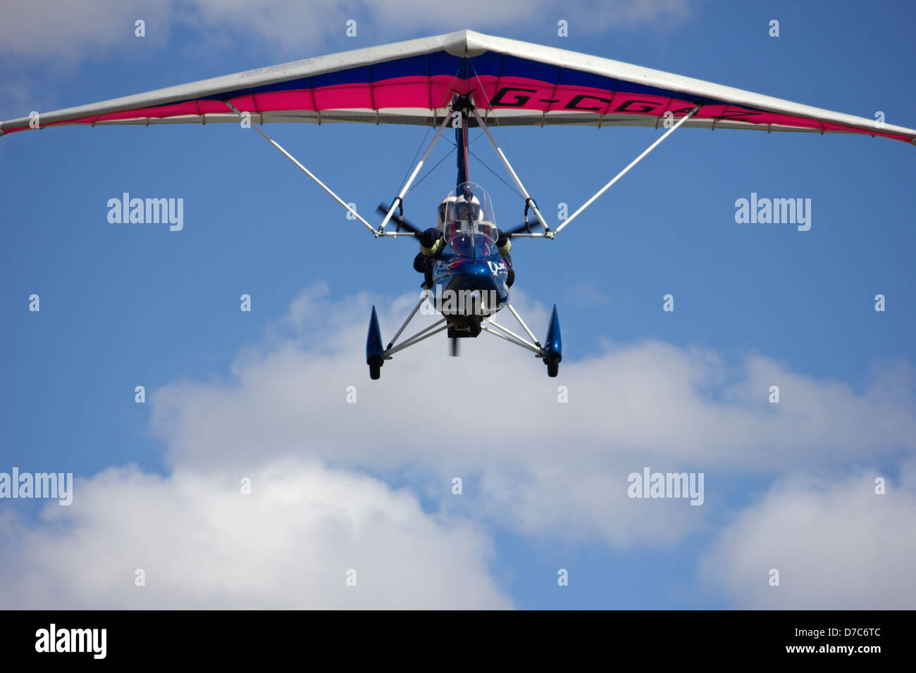 Microlight landing hi-res stock photography and images - Alamy