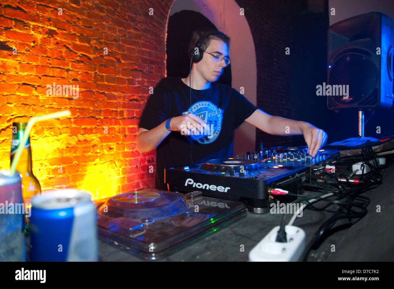 Vozduh hi-res stock photography and images - Alamy