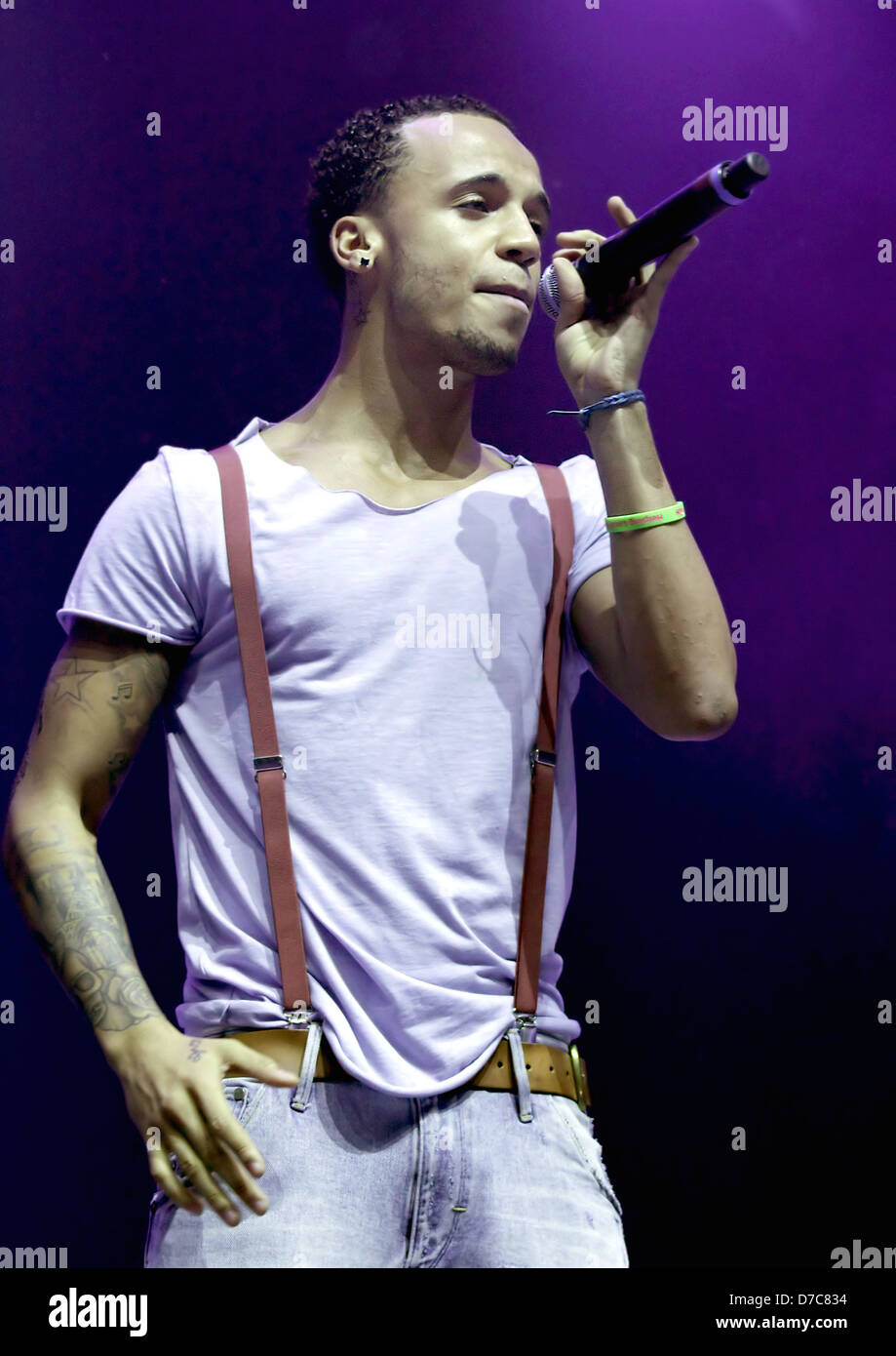 Jls radio city hi-res stock photography and images - Alamy