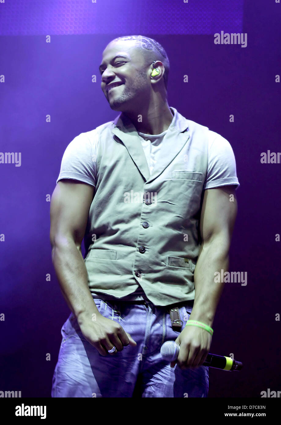 Jls radio city hi-res stock photography and images - Alamy