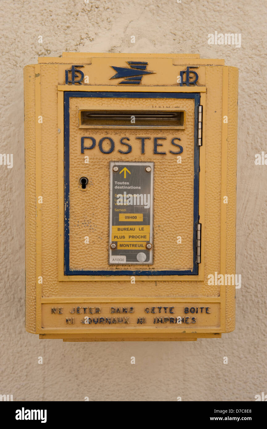 Postes box hi-res stock photography and images - Alamy