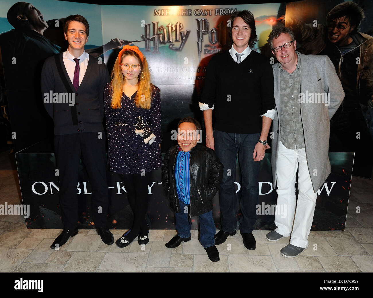 James And Oliver Phelps Girlfriends 2022