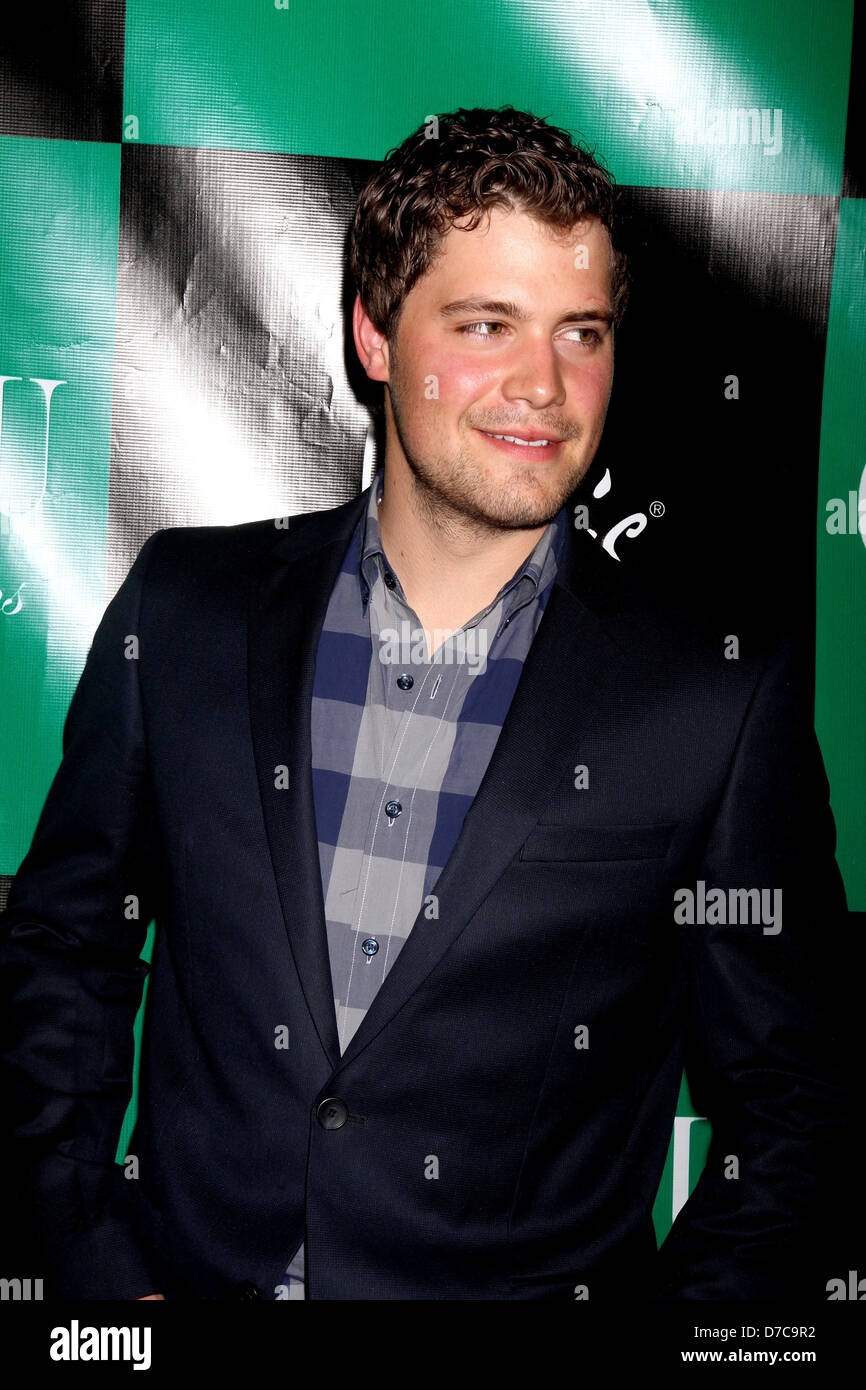 Levi Johnston celebrates his 21st birthday at the Chateau Nightclub ...