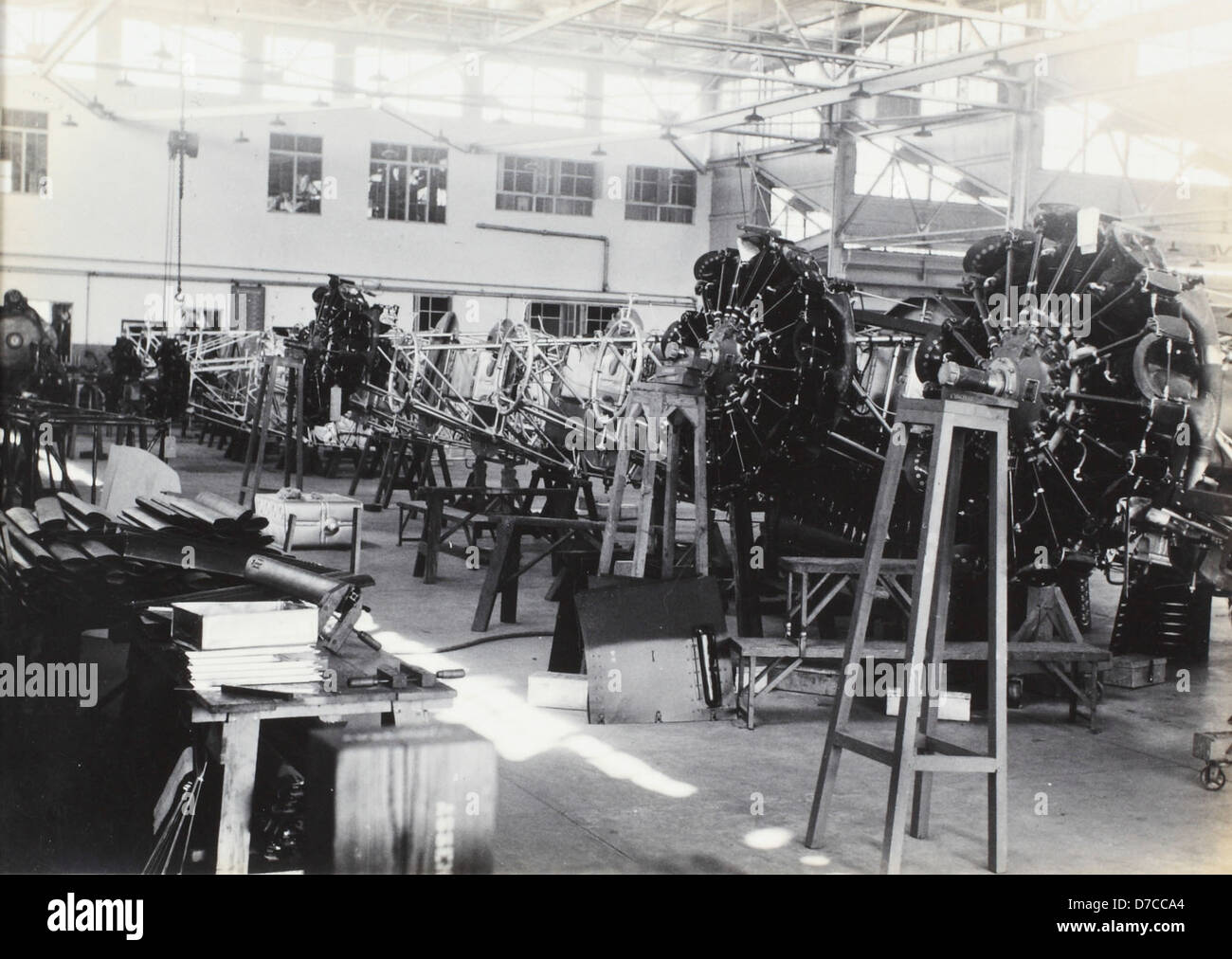 Factory production line 20th century hi-res stock photography and ...
