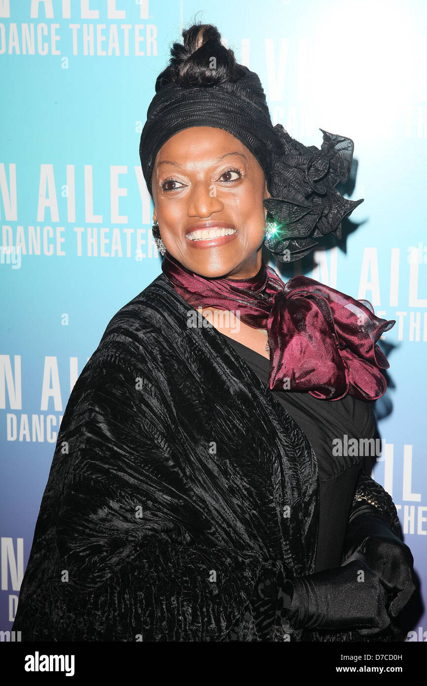 Jessye norman opera hi-res stock photography and images - Alamy