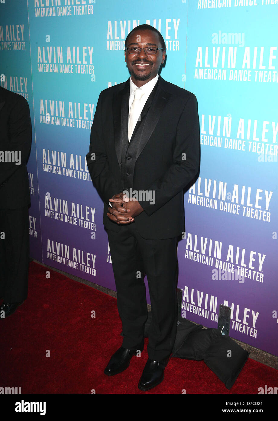 Robert battle alvin ailey hi-res stock photography and images - Alamy