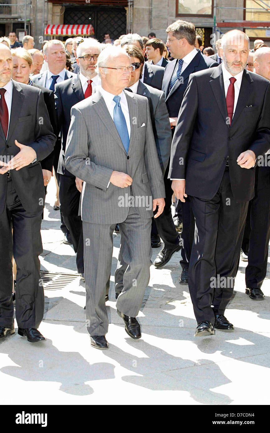 King Carl XVI Gustaf of Sweden walking with security while on an ...
