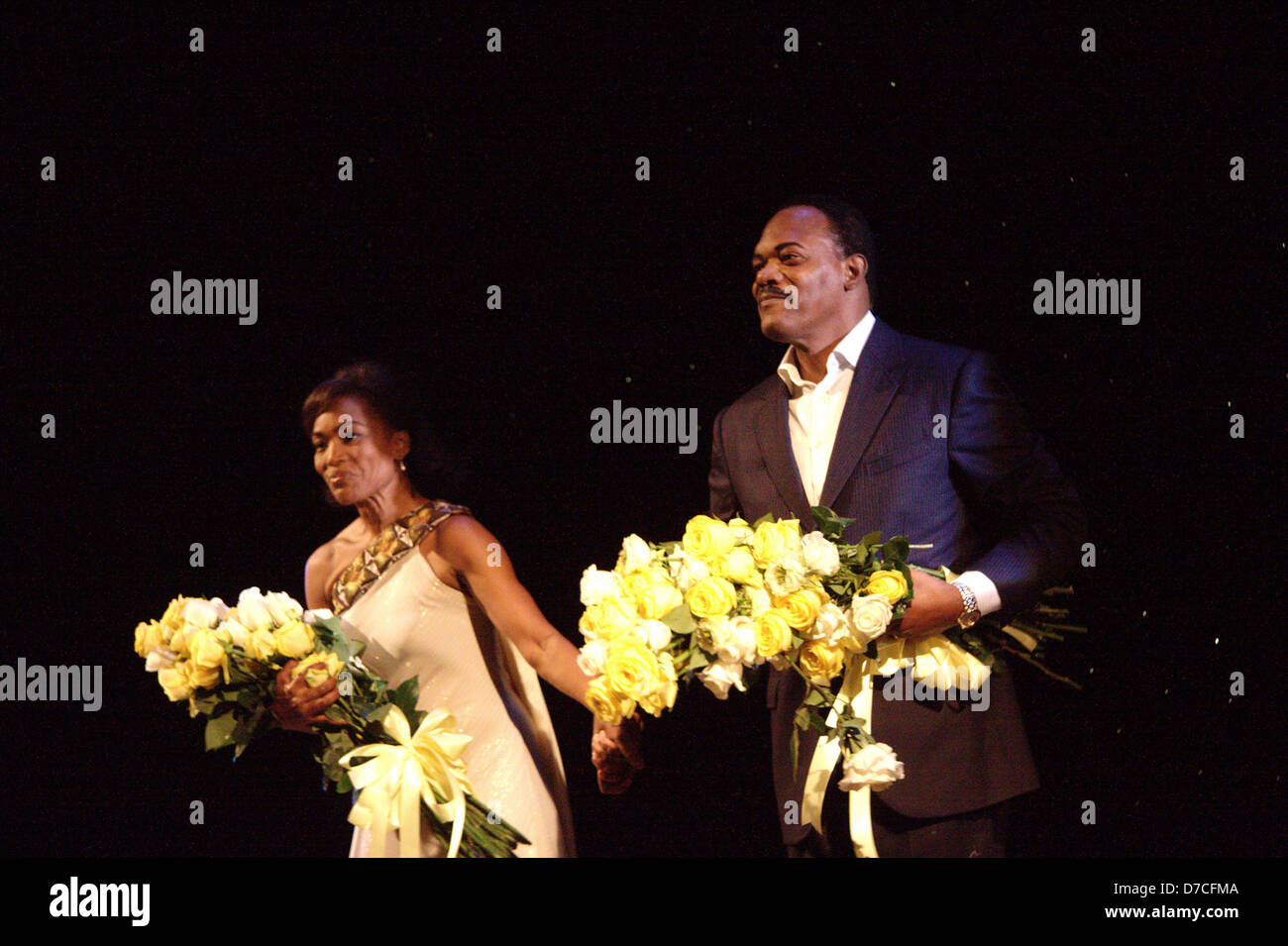 Angela Bassett and Samuel L. Jackson Opening night of the Broadway play ...