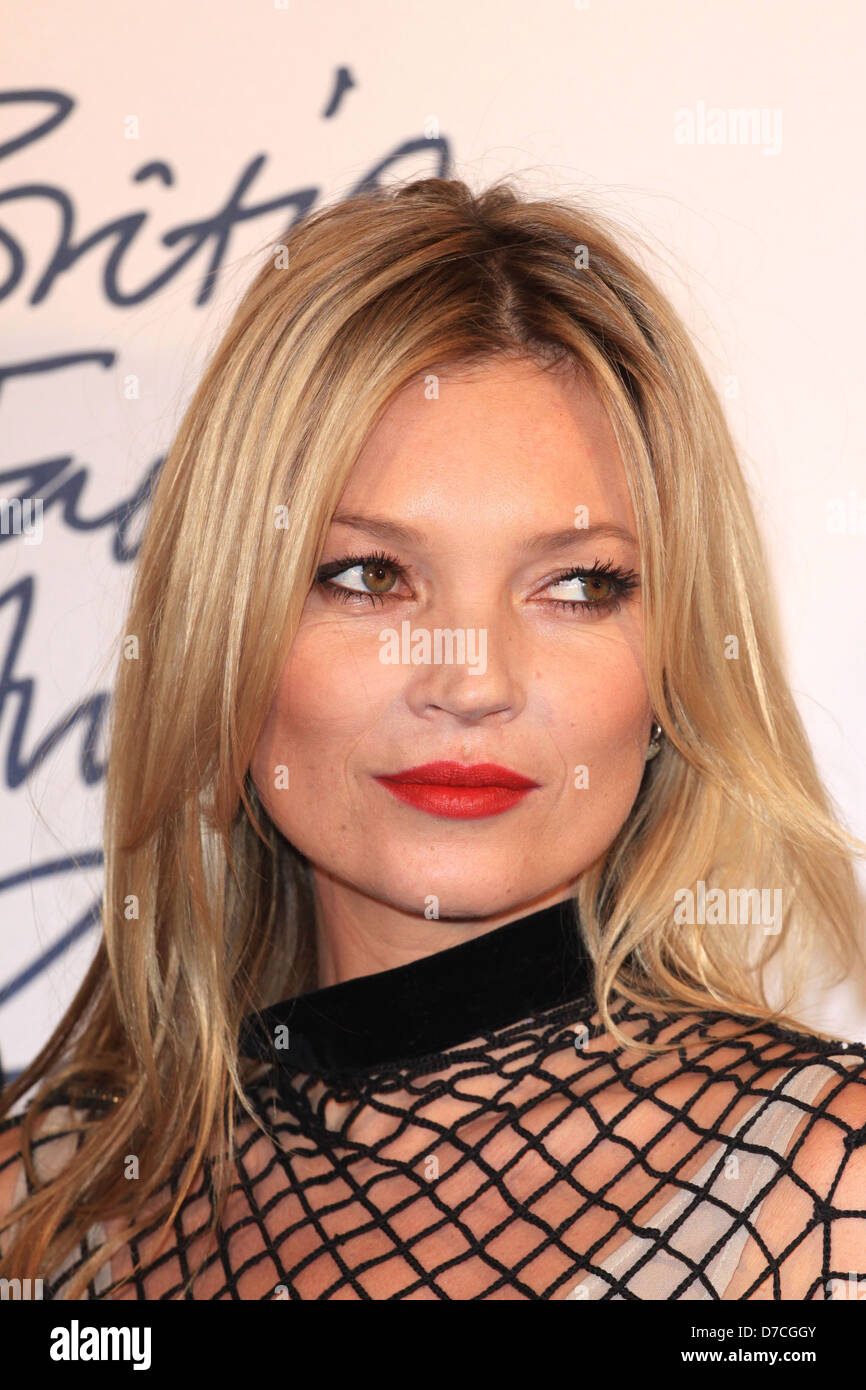 Kate Moss British Fashion Awards 2011 held at the Savoy Hotel - Press ...