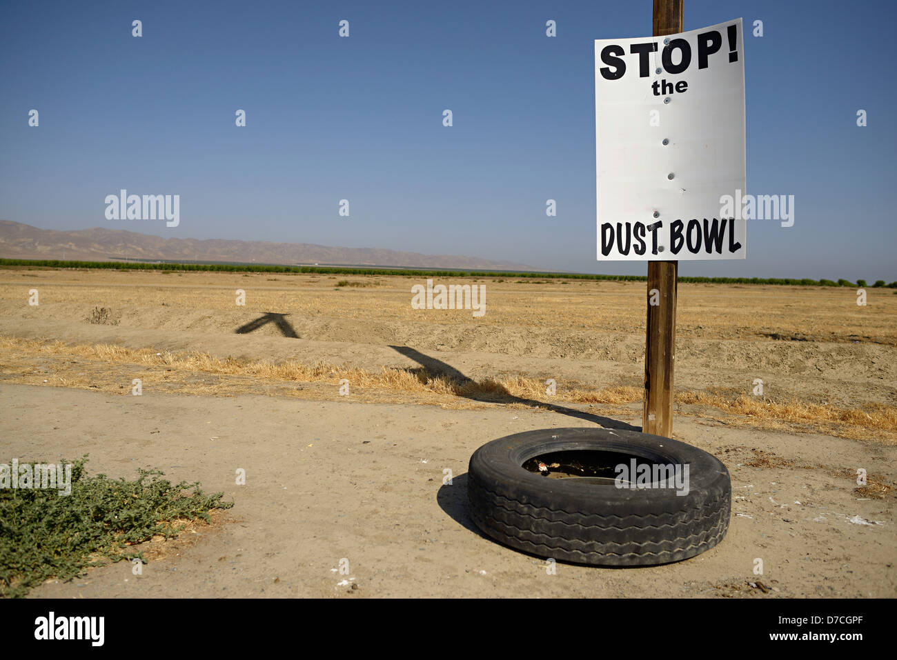 stop dust bowl california Stock Photo - Alamy