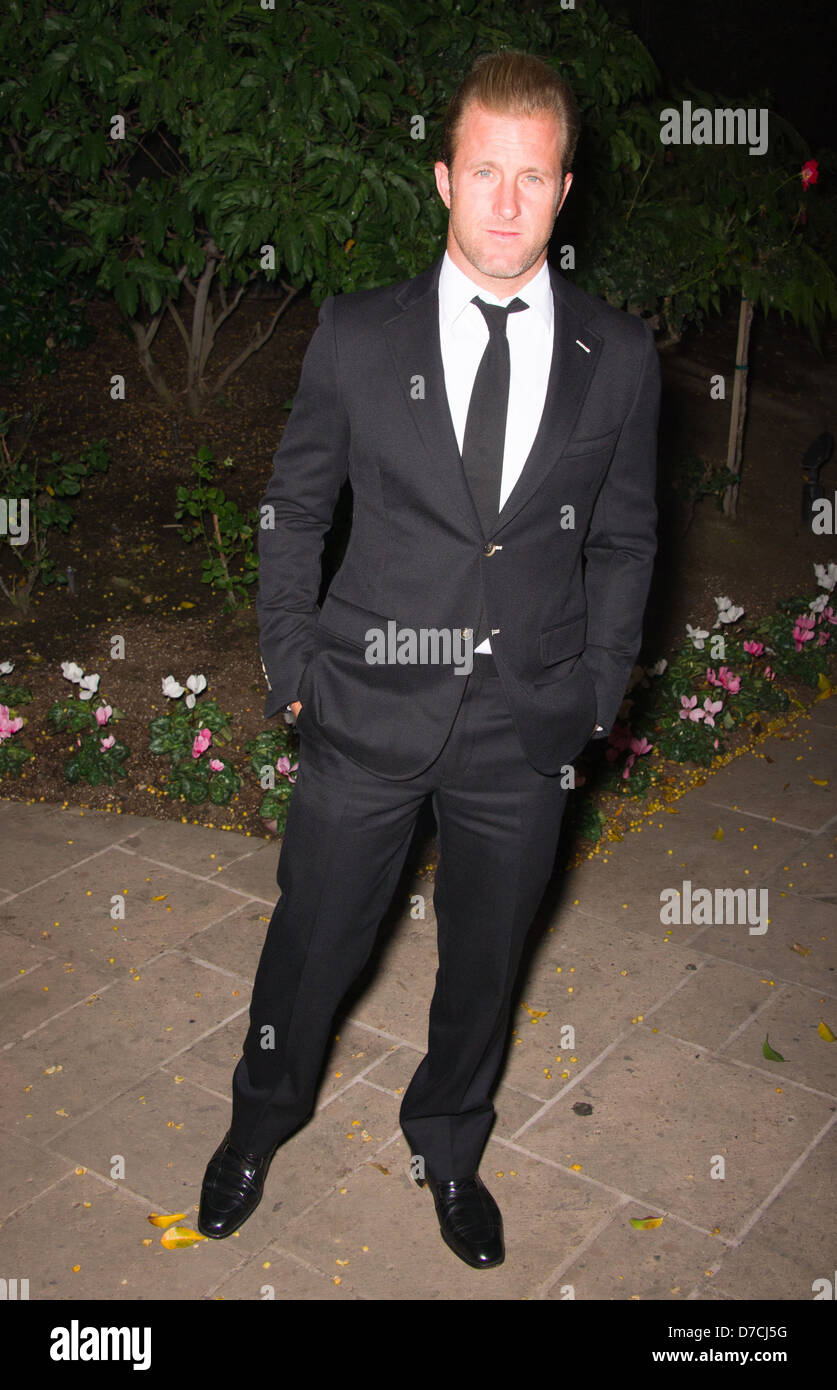 Scott Caan Life Rolls On '8th Annual Night by the Ocean Gala' at the ...
