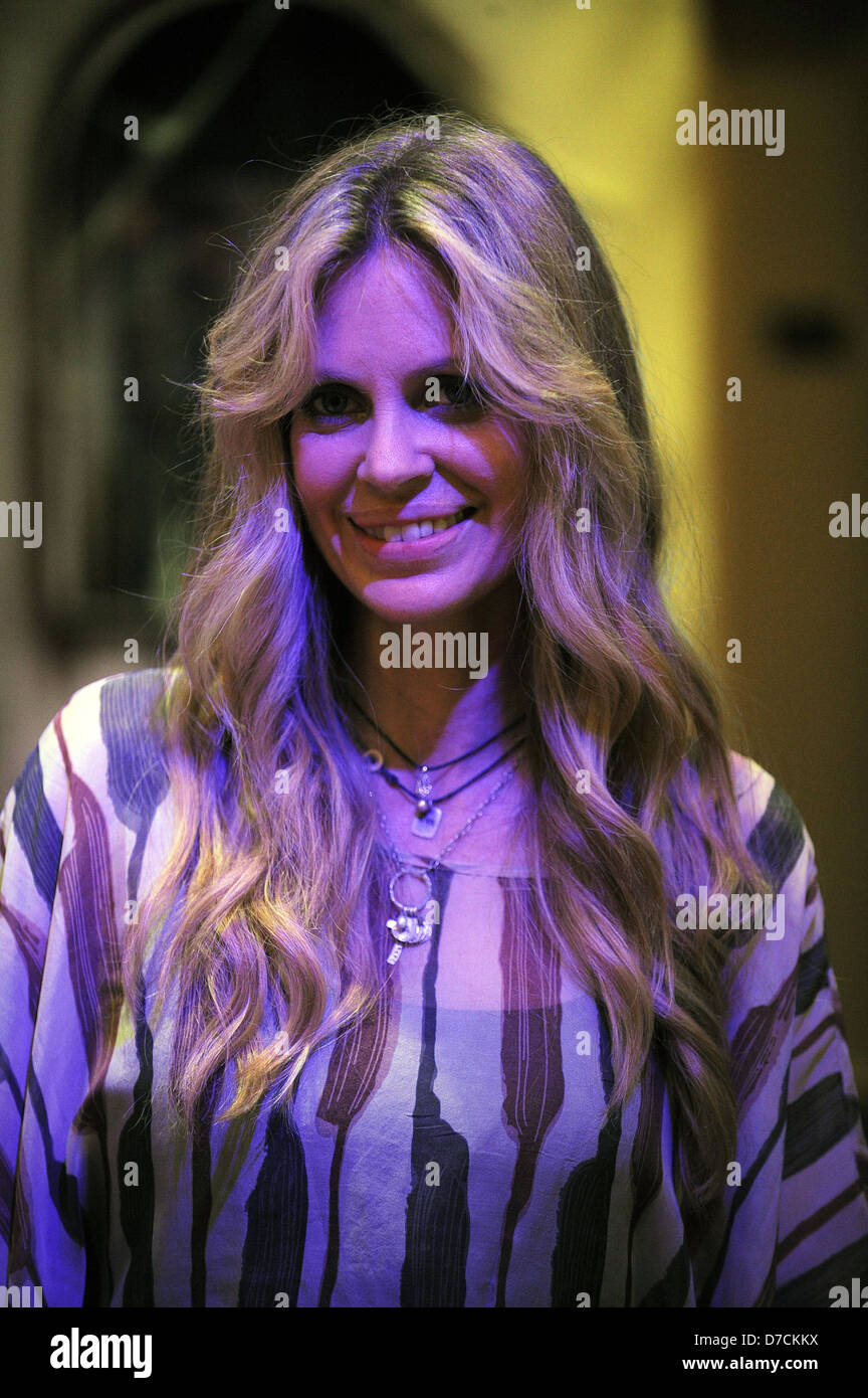 Kristen Bauer of the HBO Series "True Blood" appears at the Seminole ...