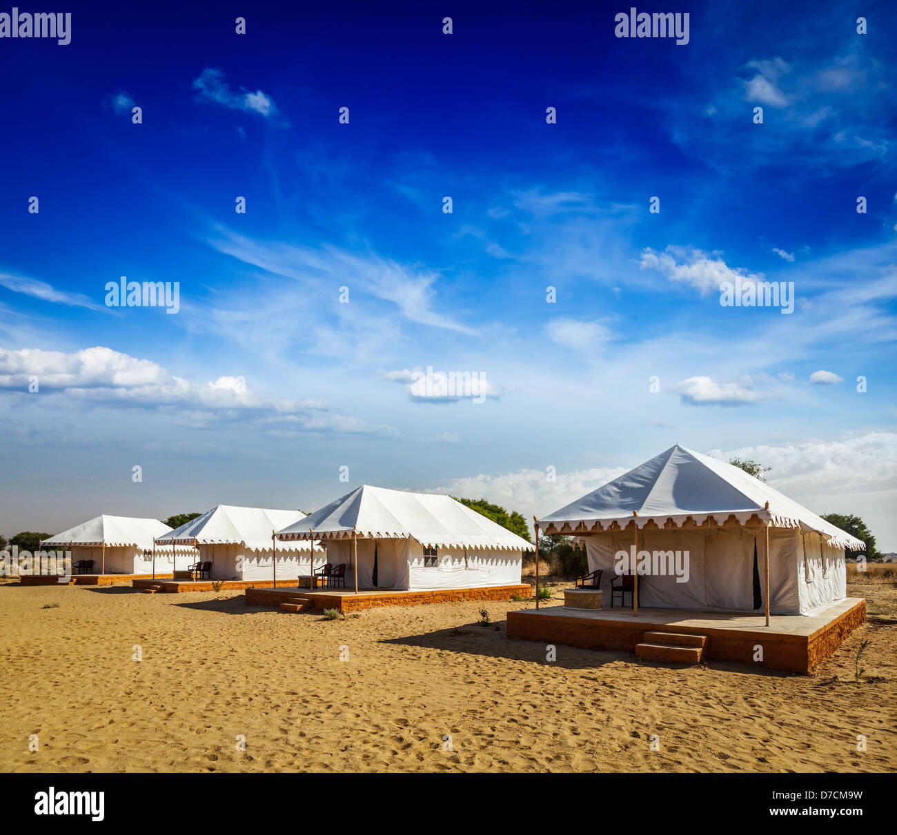 Luxury tents hi-res stock photography and images - Alamy