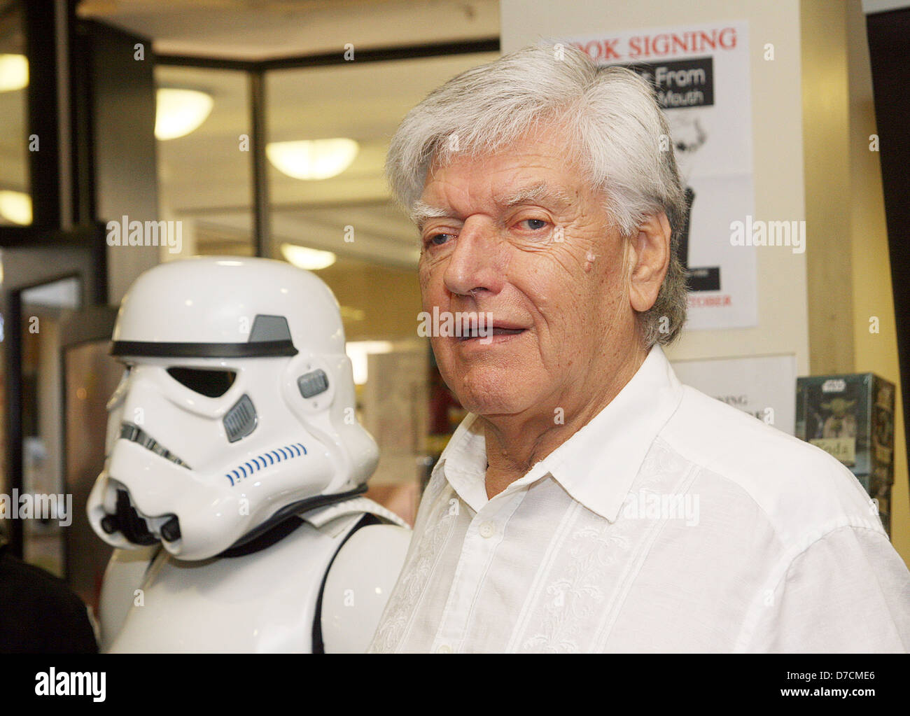 Darth vader prowse hi-res stock photography and images - Alamy