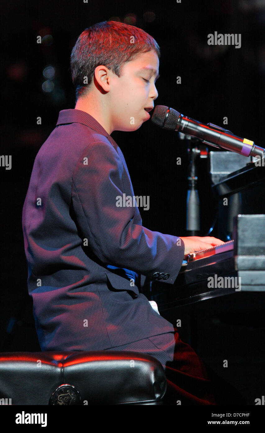 Ethan bortnick hi-res stock photography and images - Alamy