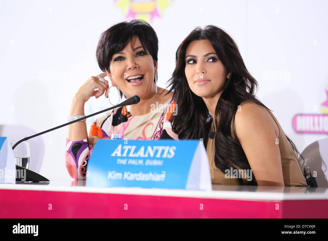 Kim kardashian millions of milkshakes hi-res stock photography and ...