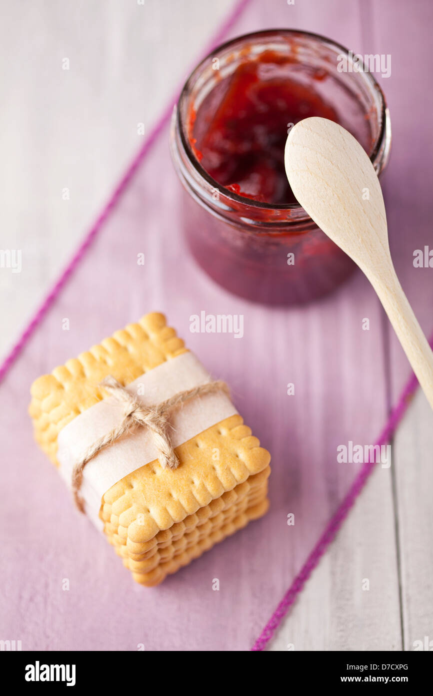Biscuits tied with string hi-res stock photography and images - Alamy
