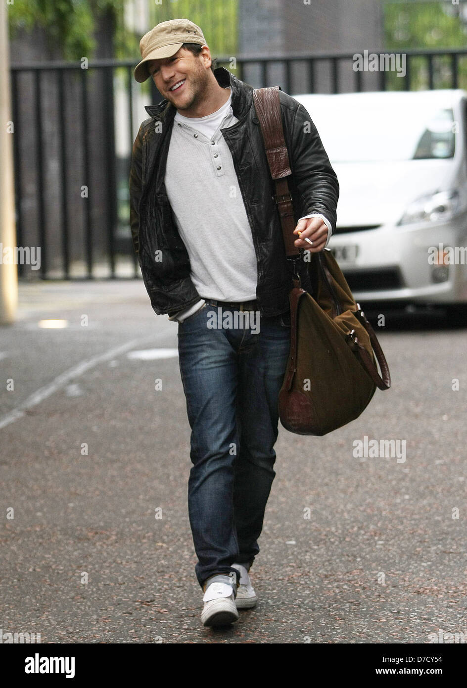 Matt cardle outside the itv studios london hi-res stock photography and ...