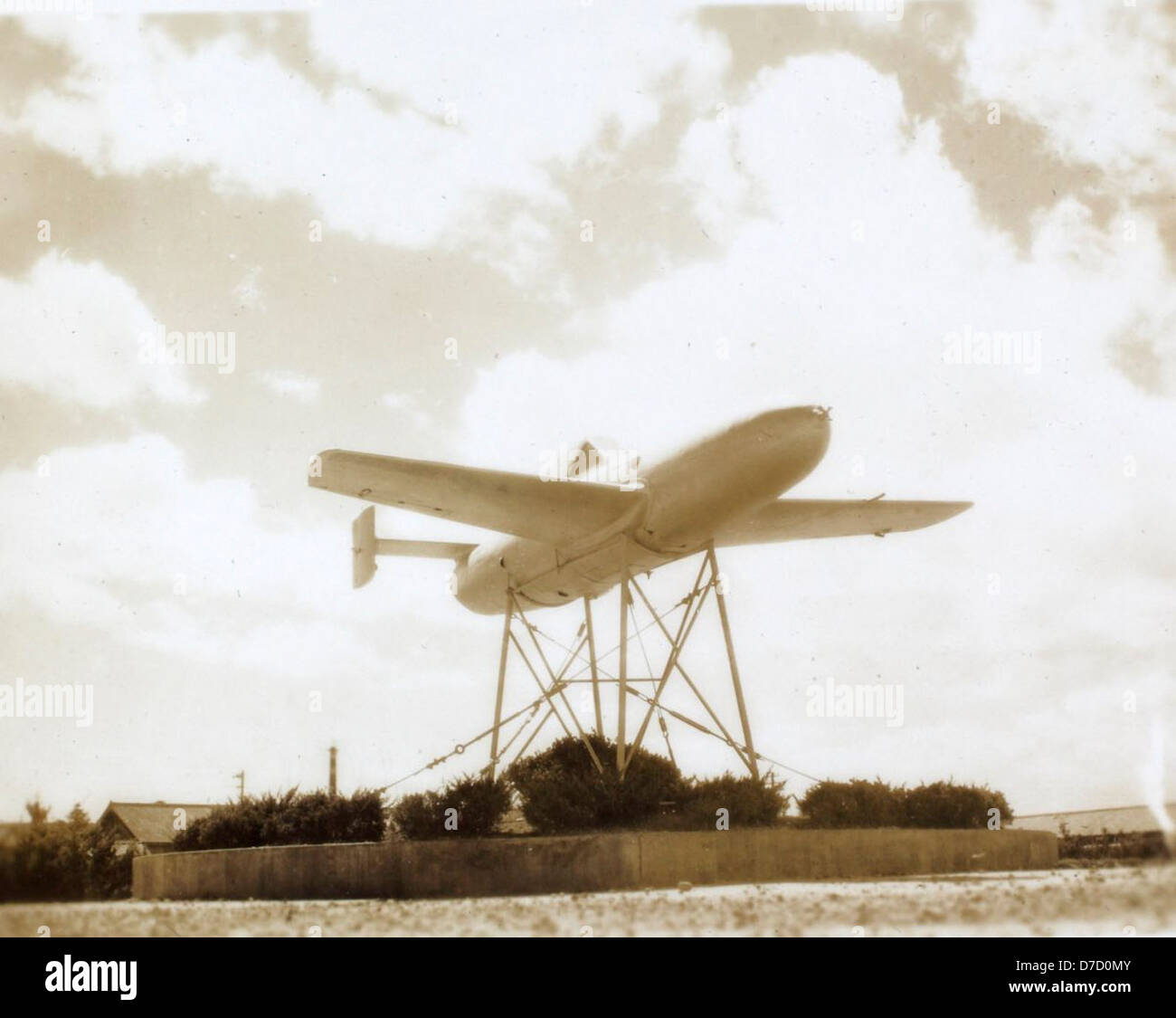 Kamikaze world war ii hi-res stock photography and images - Alamy