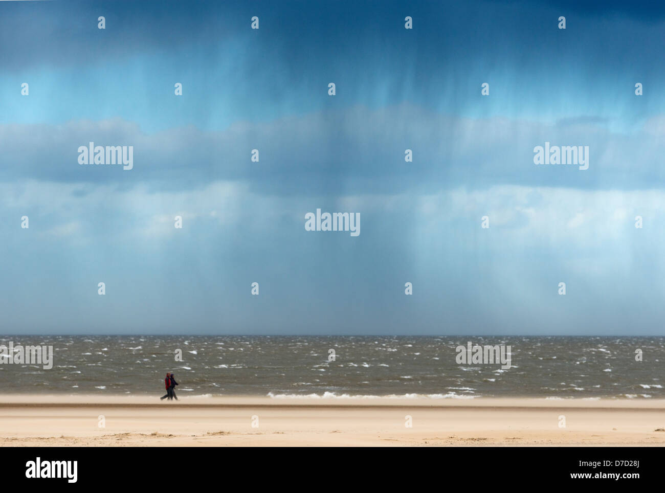 Clouds and rain uk hi-res stock photography and images - Alamy