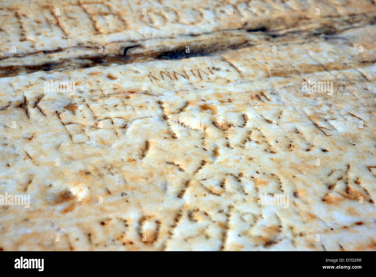 Scratch graffiti hi-res stock photography and images - Alamy