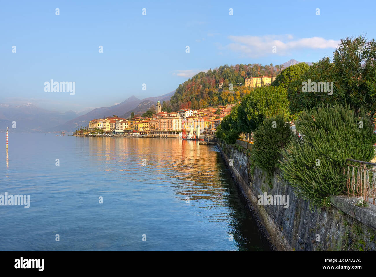 Lake como landscape hi-res stock photography and images - Alamy