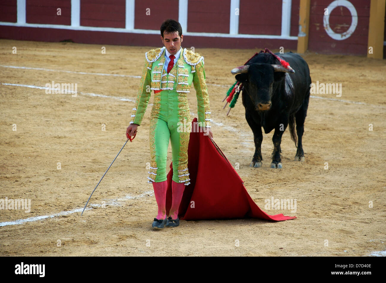 Traditional spanish matador bullfighter hi-res stock photography and ...