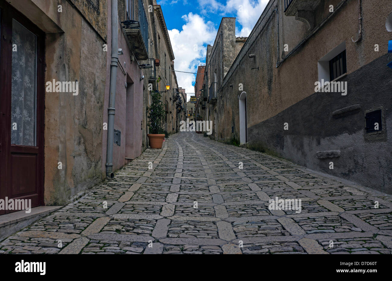 Narrow cobbled streets, Erice, ancient town, Sicily, Italy Stock Photo ...