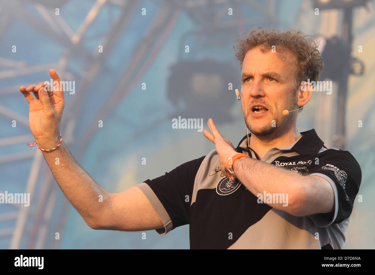 Singer Daniel Dickopf from the German a cappella band Wise Guys ...