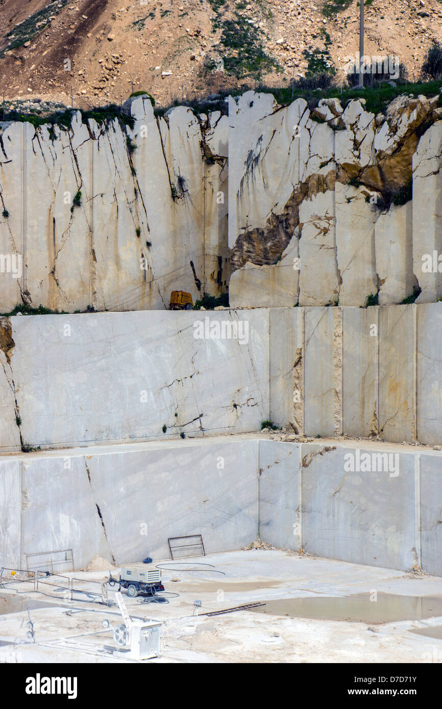 Quarry sicily italy hi-res stock photography and images - Alamy