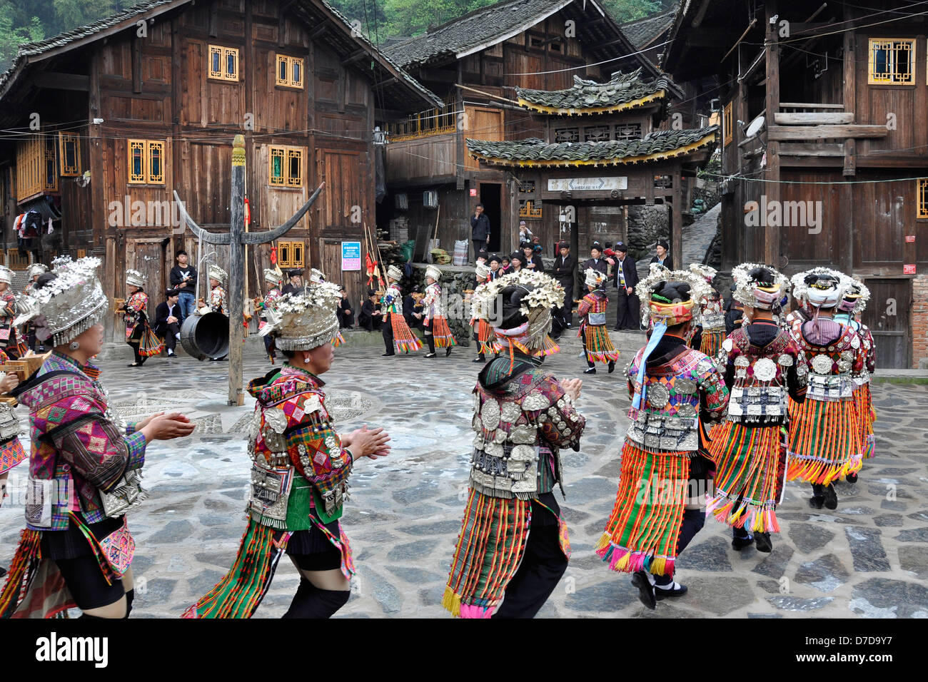China miao dance traditional hi-res stock photography and images - Alamy