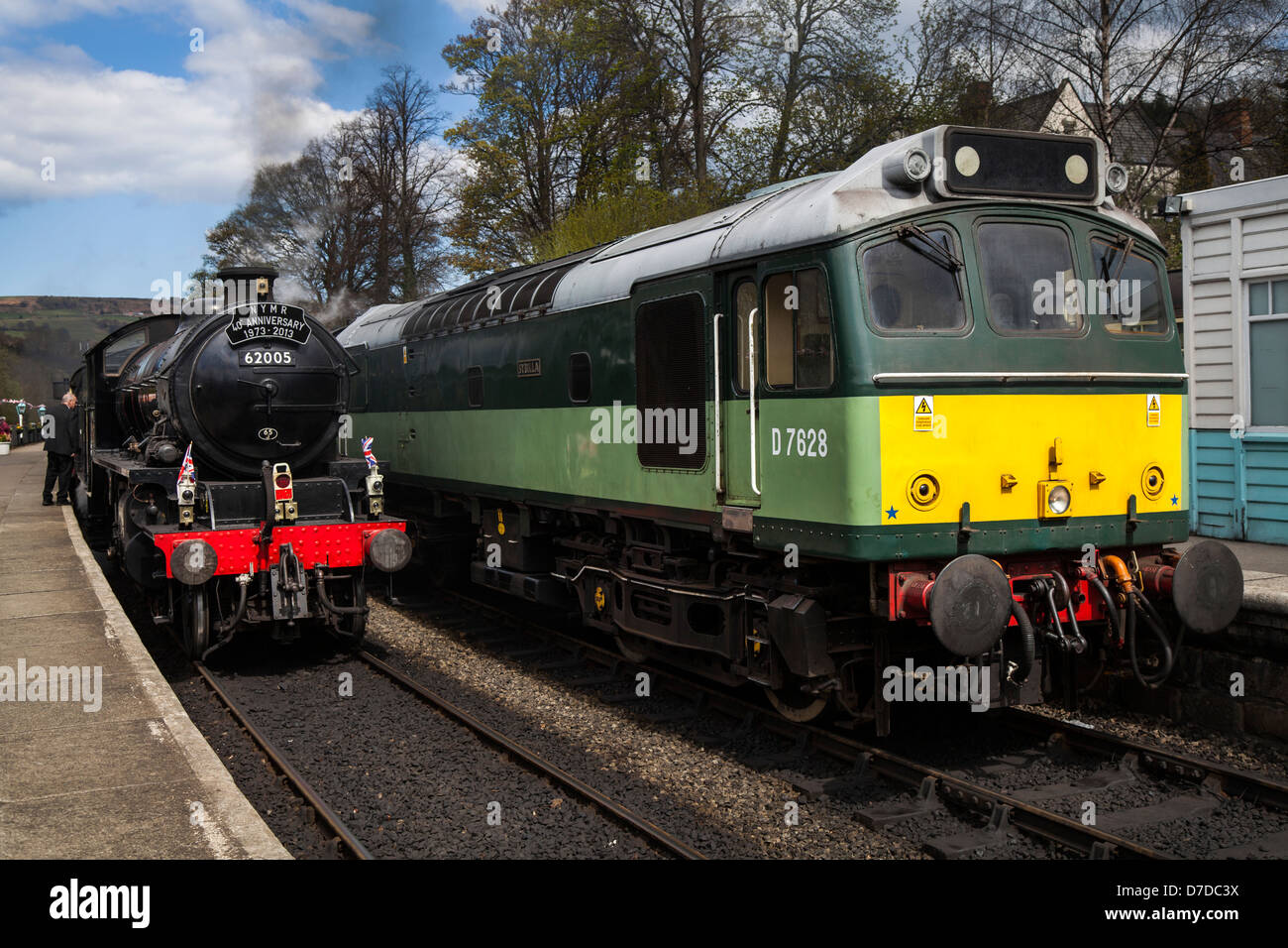1940s Railway Engine 62005 at Grosmont station on the 40th anniversary ...
