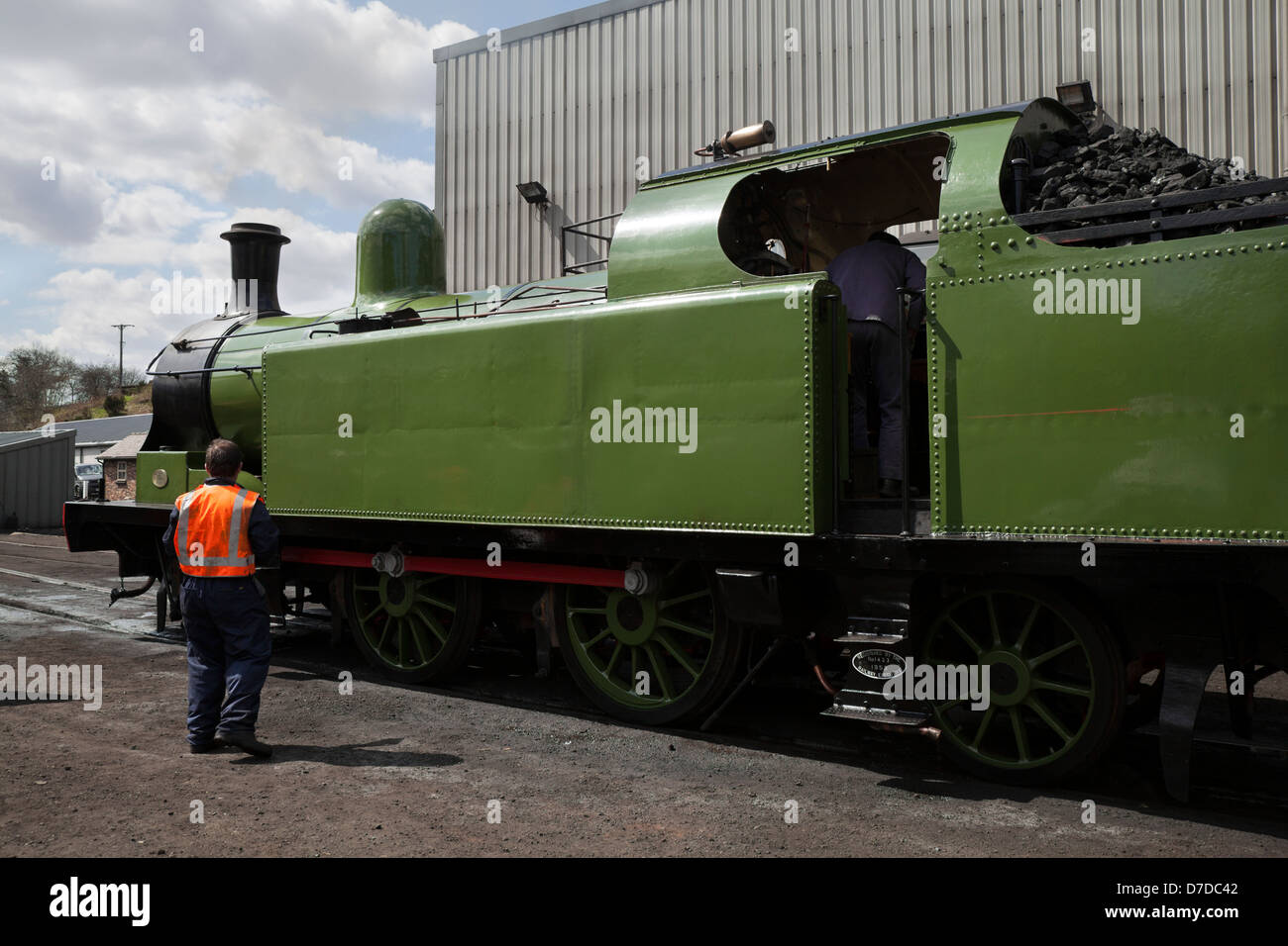 Tank engine grosmont nymr hi-res stock photography and images - Alamy