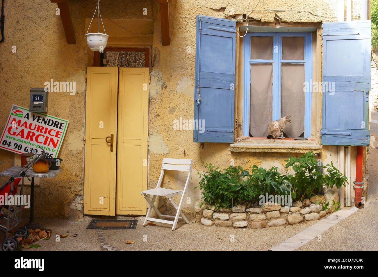 Provencal house Provence France Stock Photo - Alamy