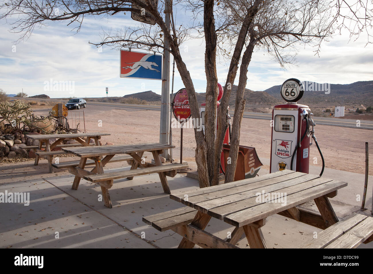 Hackberry route 66 hi-res stock photography and images - Alamy