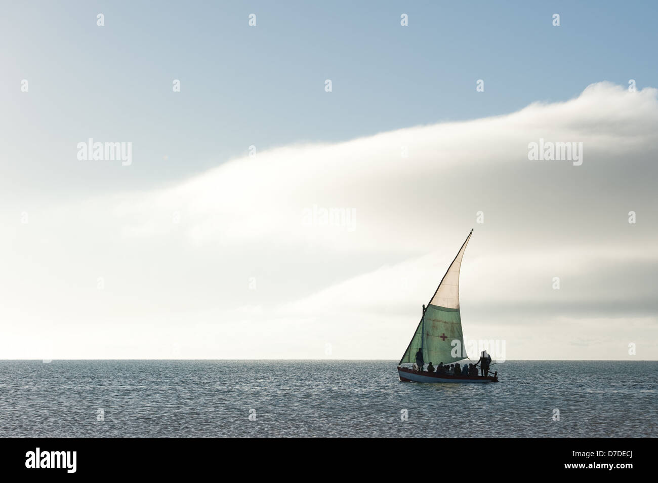 Dhow hi-res stock photography and images - Alamy