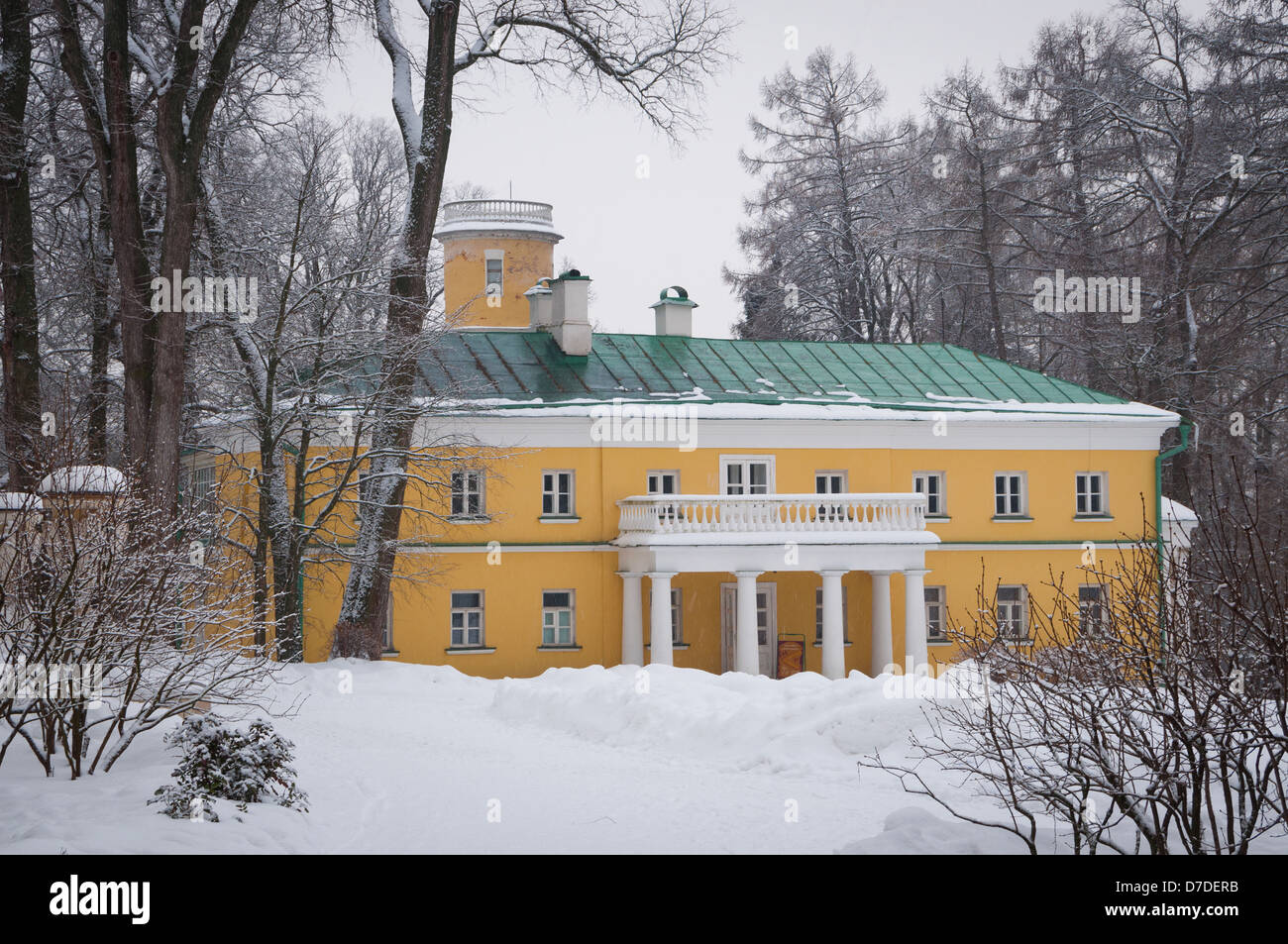 Gorki Leninskiye. Monument of Russian classicism Stock Photo - Alamy