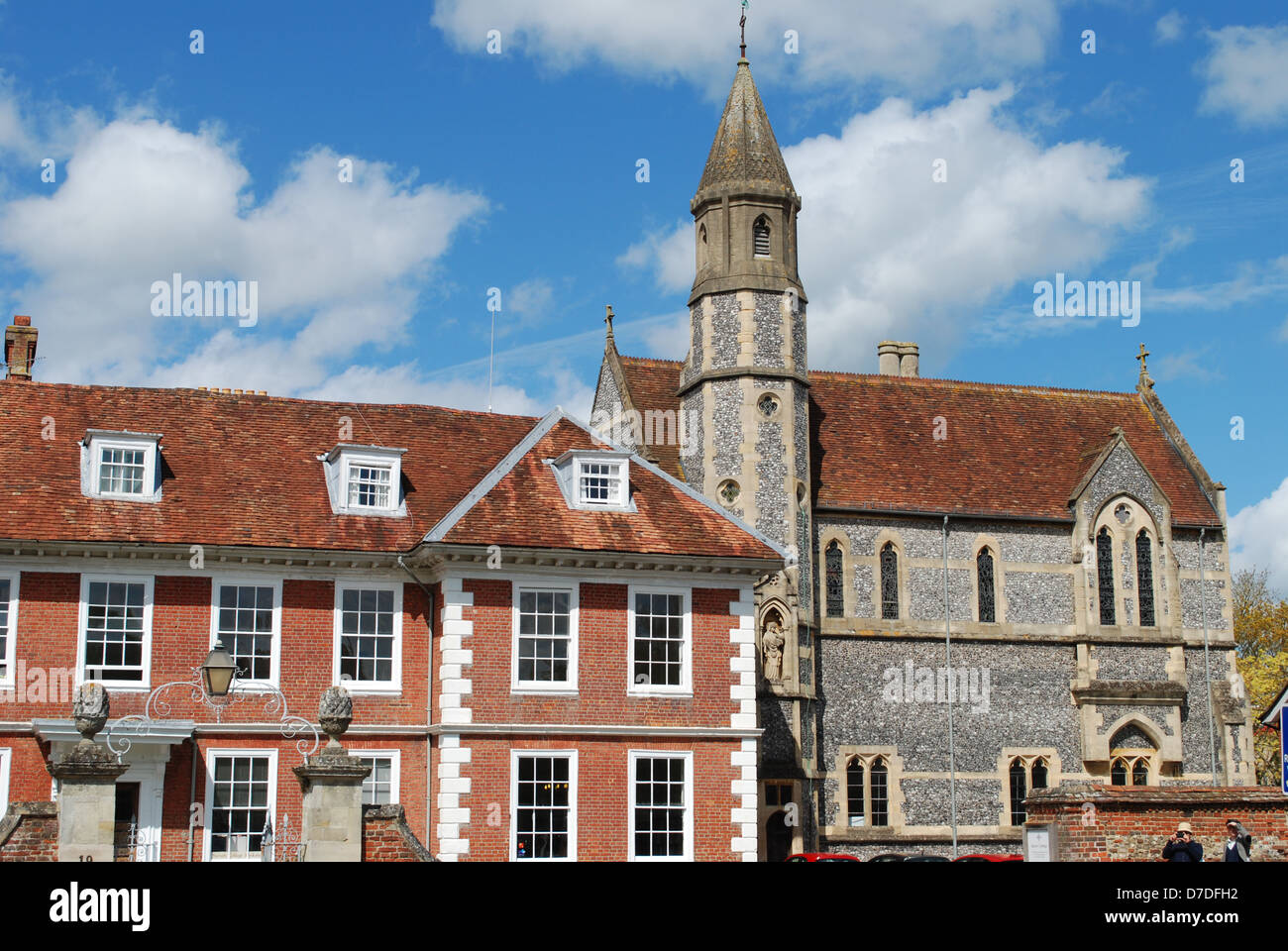 Salisbury cathedral close hi-res stock photography and images - Alamy