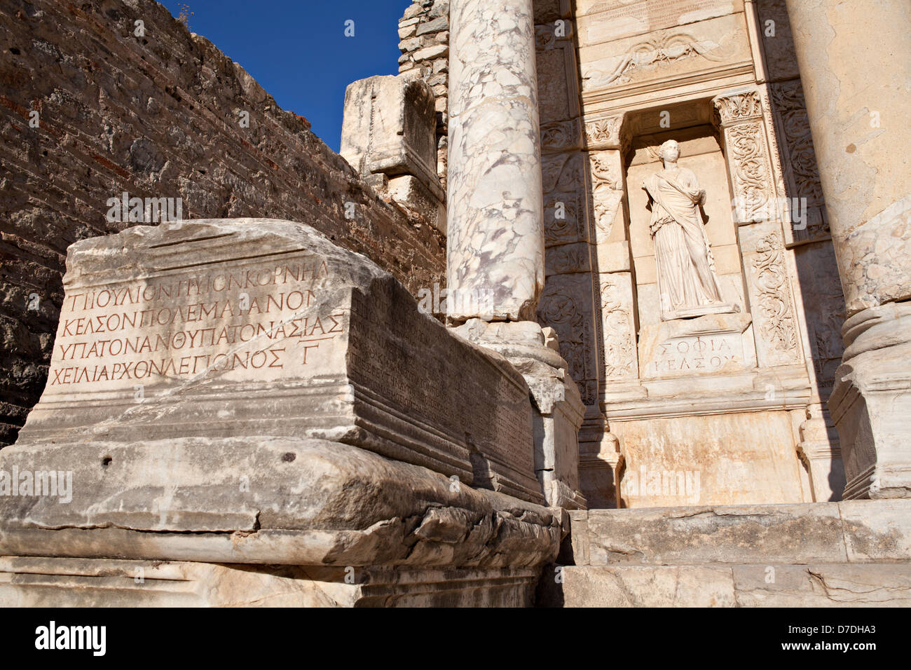 Statue library celsus ancient hi-res stock photography and images - Alamy