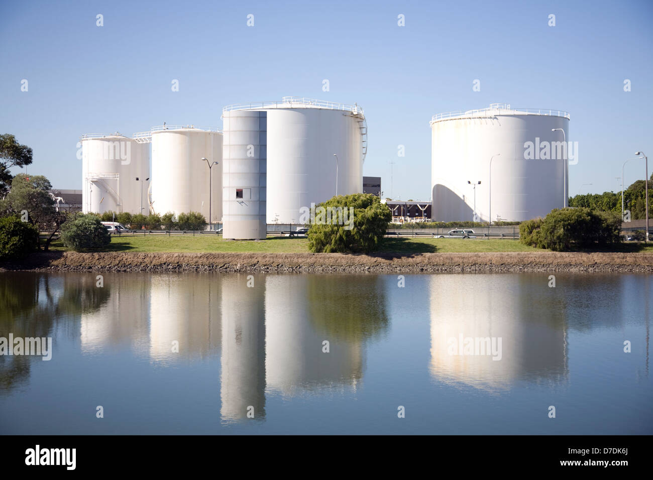 Airport fuel storage tanks hi-res stock photography and images - Alamy
