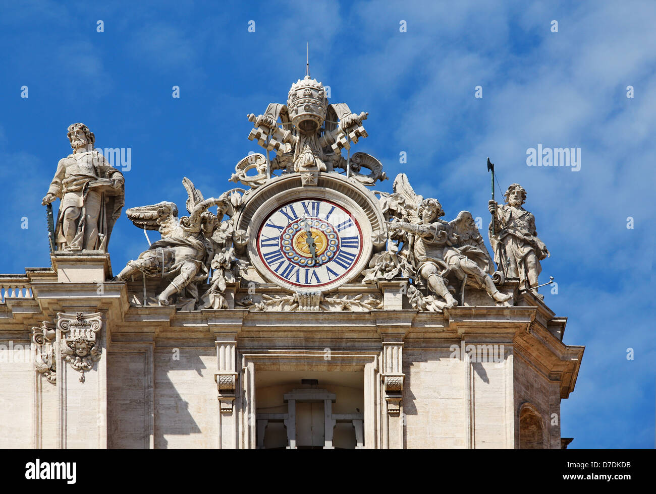 Clock with sculptures on facade of Saint Peter basilica. Vatican, Italy Stock Photo - Alamy