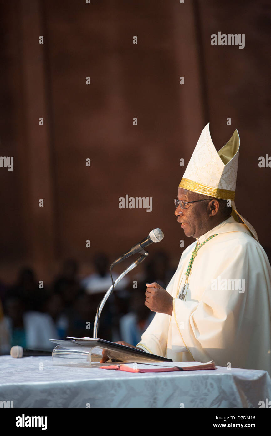 Catholic church in africa hi-res stock photography and images - Alamy