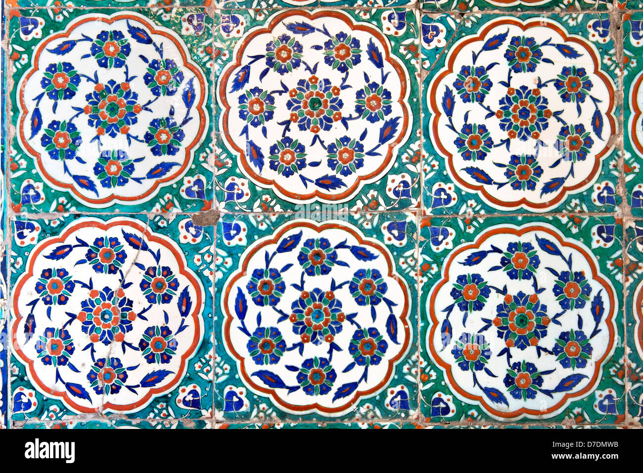 Wall tiles in Sultanahmet Mosque, Istanbul, Turkey Stock Photo - Alamy