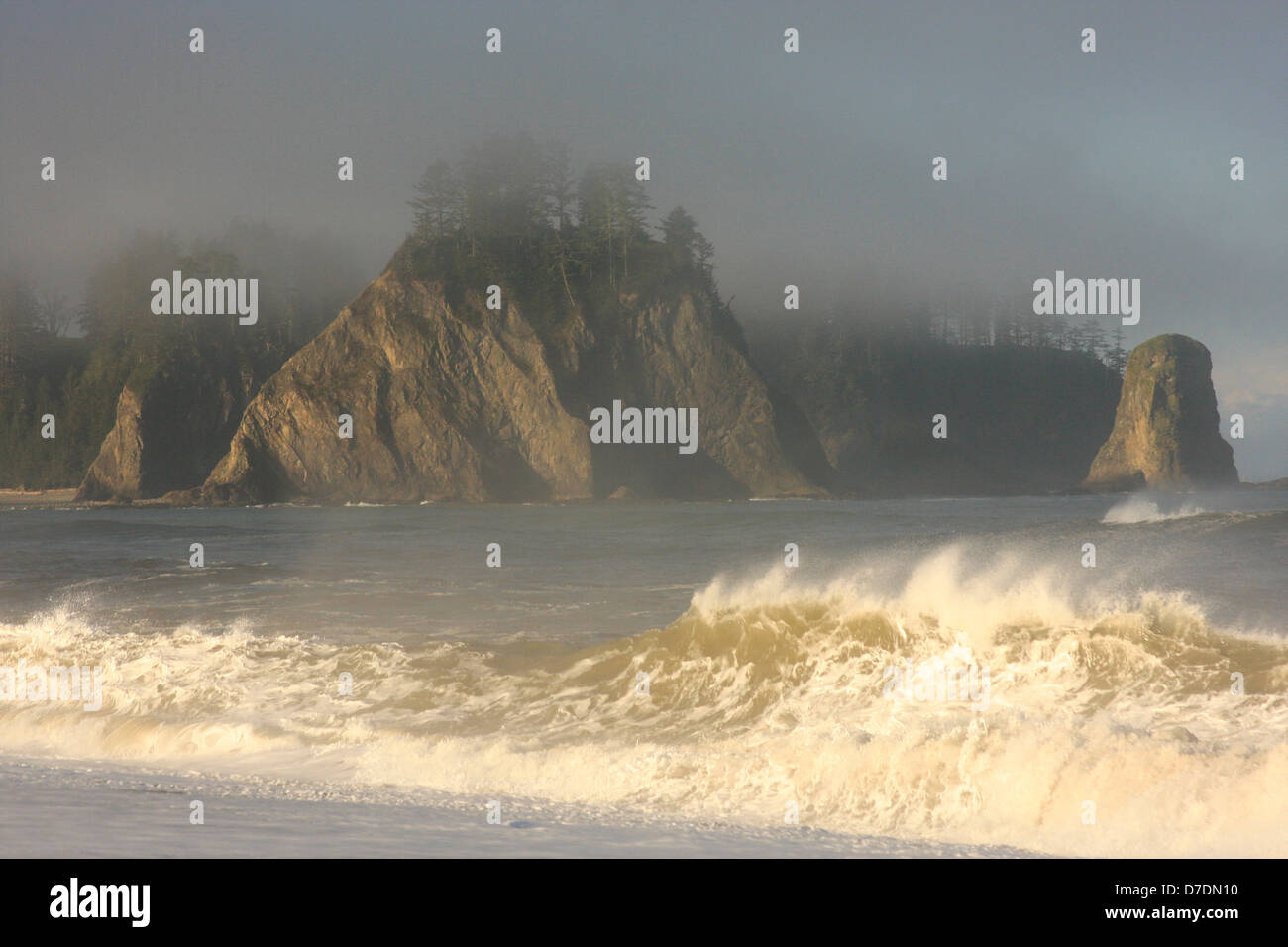 Usa beach waves hi-res stock photography and images - Alamy