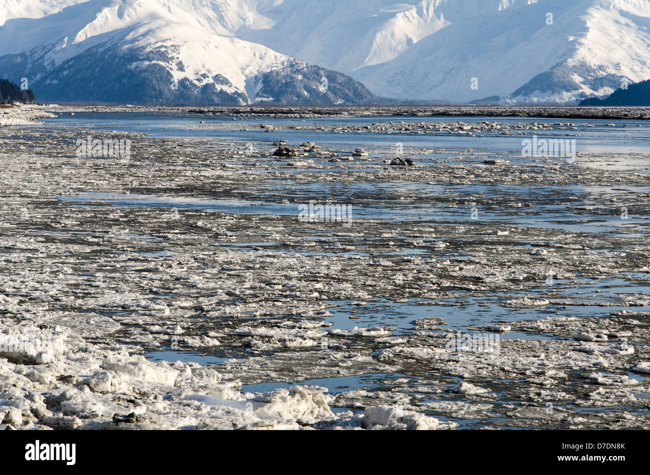 Alaska landscape in winter hi-res stock photography and images - Alamy